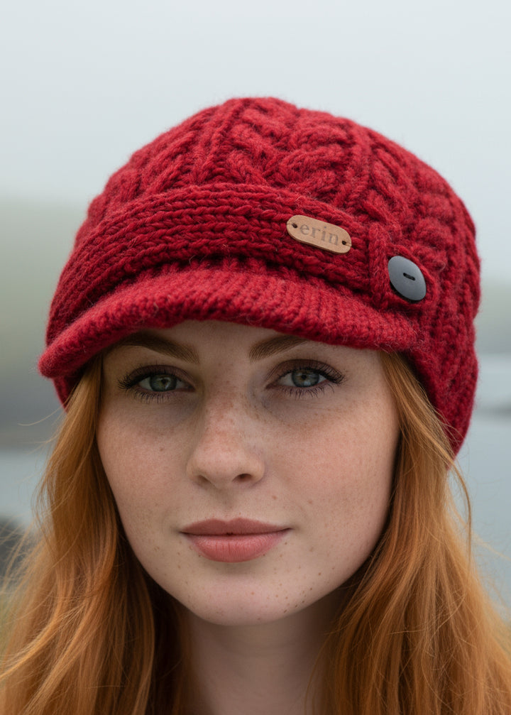 Erin Aran Cable Peak Hat | Red